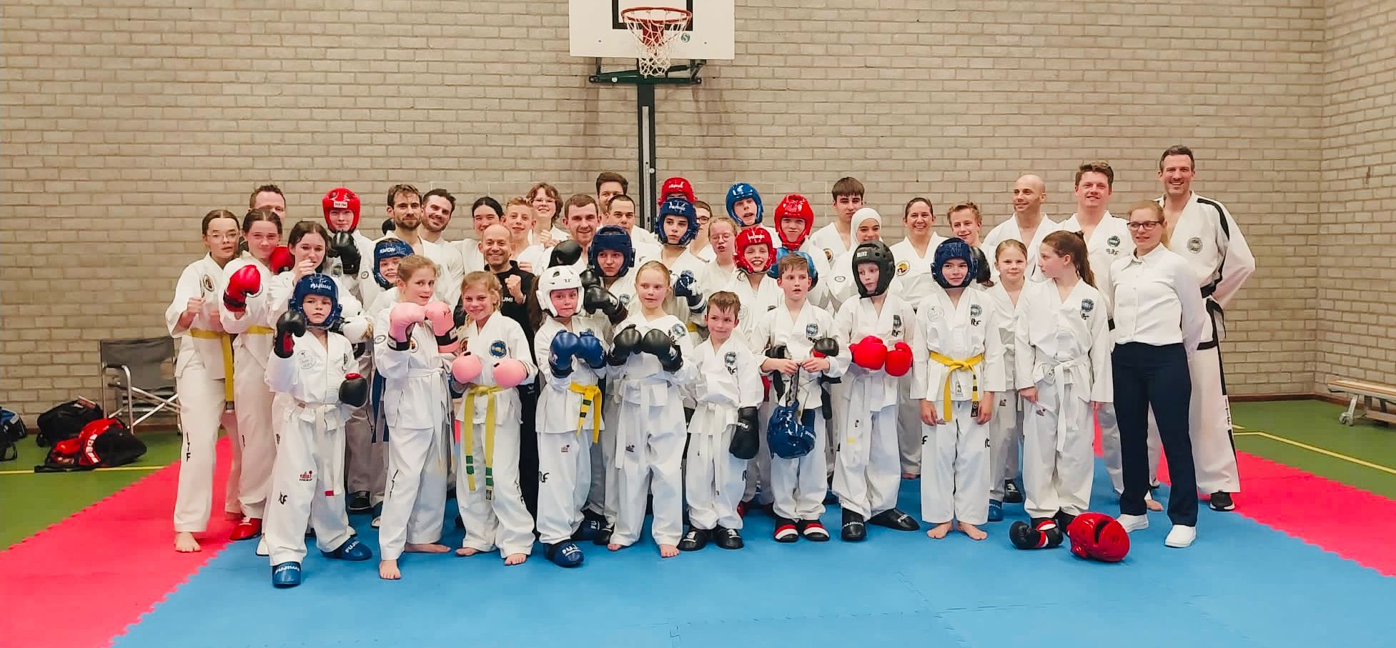 Gezamenlijke wedstrijdtraining Chon-Ji, Soo Bak-Gi, TA.Gelderland - Chon Ji